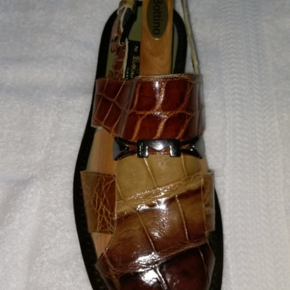 Mauri | Shoes | Alligator Sandals | Poshmark